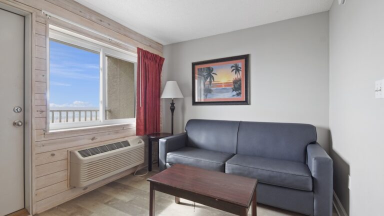 Three Story | Sunset Inn | Hotel in Panama City Beach FL